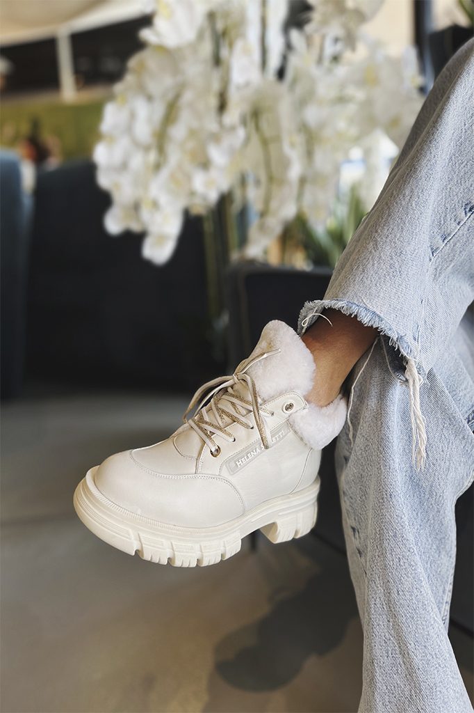 FW/ 23-24 – Helena Soretti